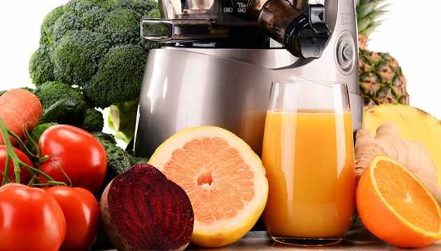 Pros And Cons Of A Liquid Juice Fast