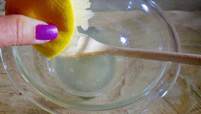 Exfoliate Naturally With This Lemon Salt Scrub