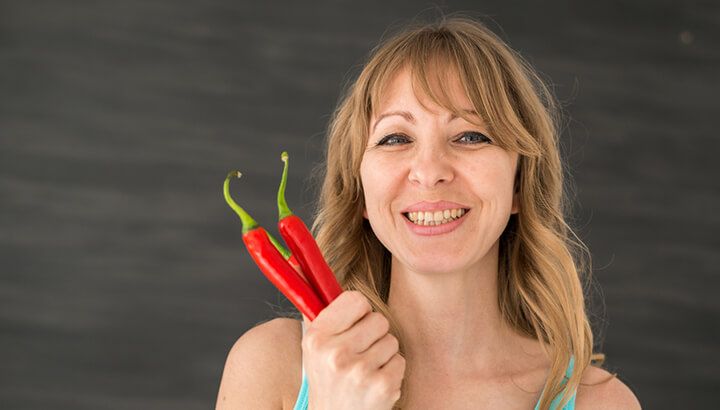 You Might Live Longer If You Eat Hot Peppers (Science-Backed Evidence)