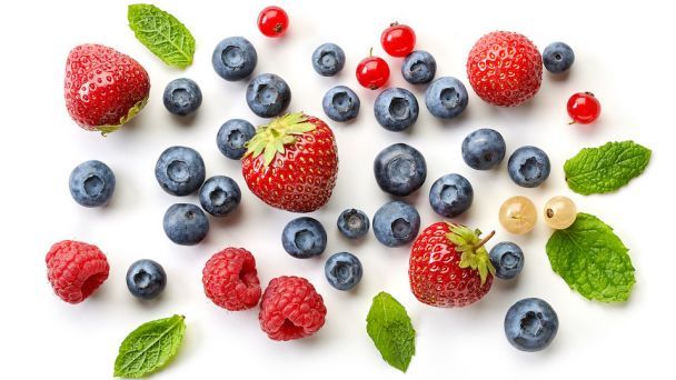 11 Delicious Things to Add to Water